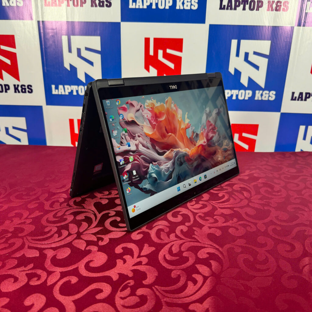 DELL Latitude 7390 2-in-1 - Laptop giá rẻ tại Nhật Bản